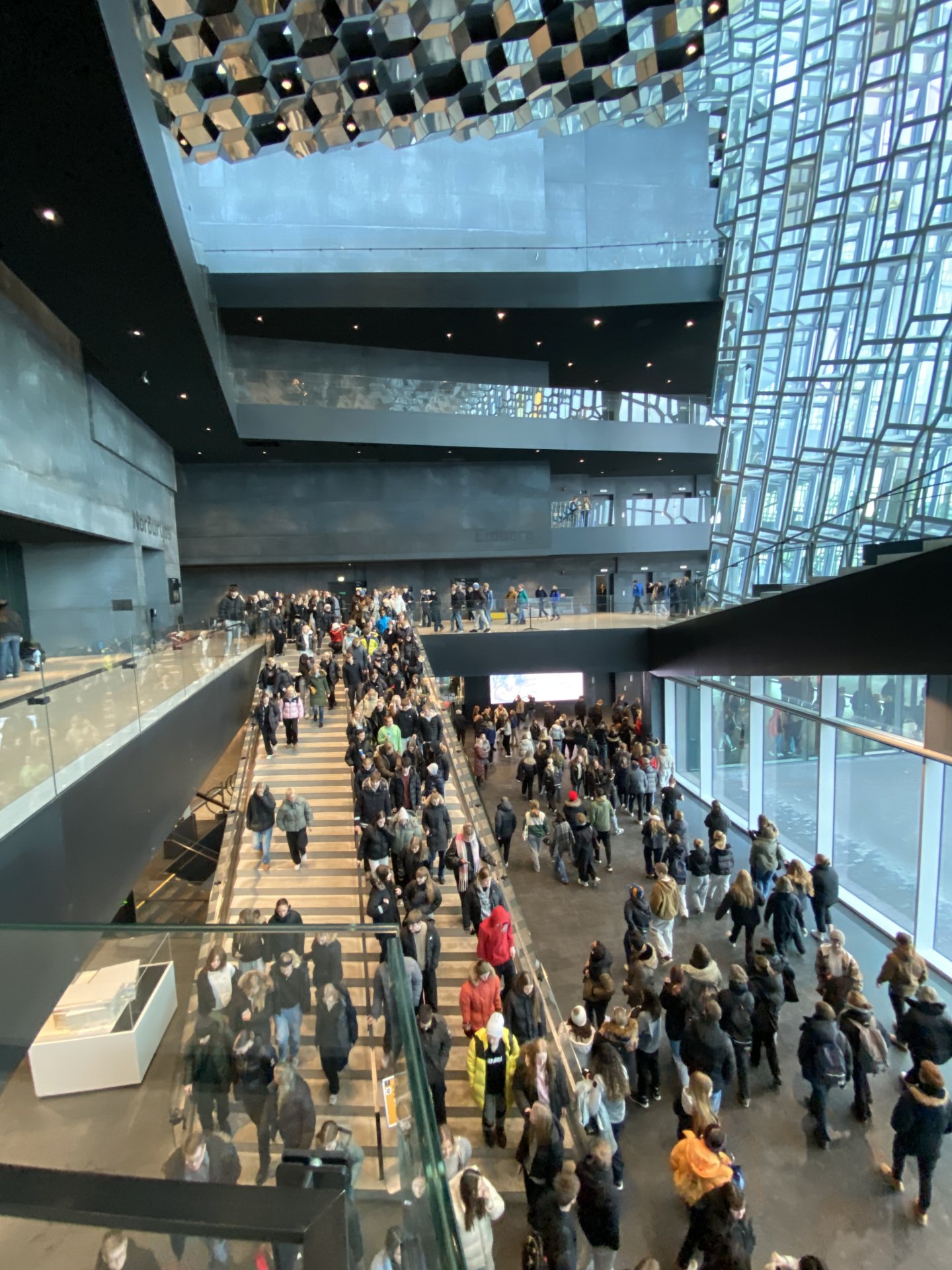 Kvennó á tónleikum í Hörpu | Kvennaskólinn í Reykjavík